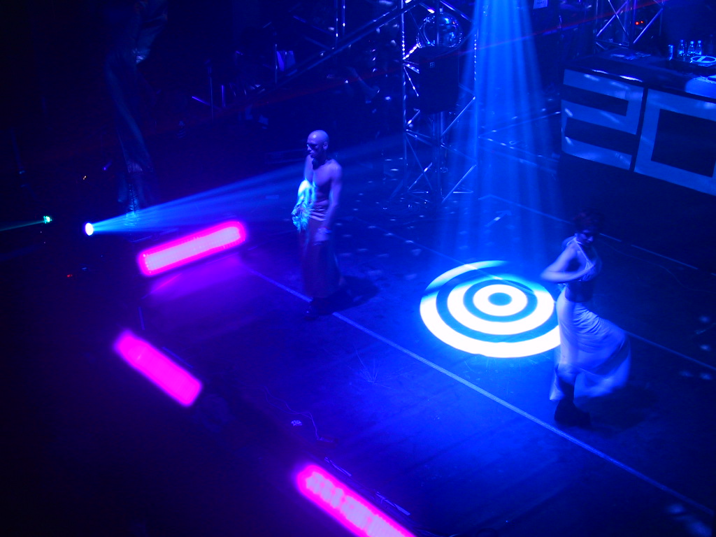 Labyrinth 2001 images